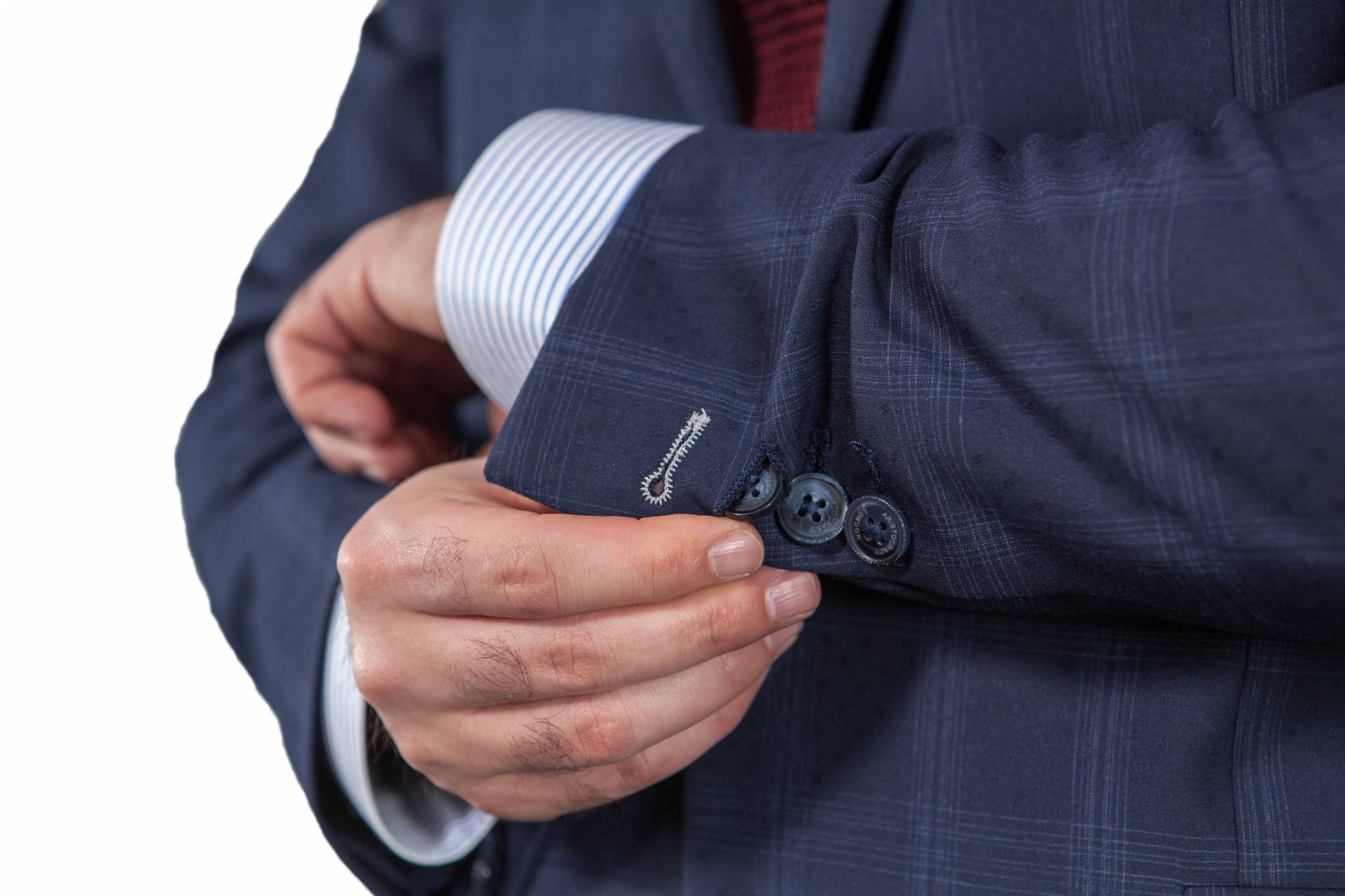 THE TOP 7 SUIT MISTAKES YOU NEED TO STOP MAKING - CLOTHES MAKE THE MAN
